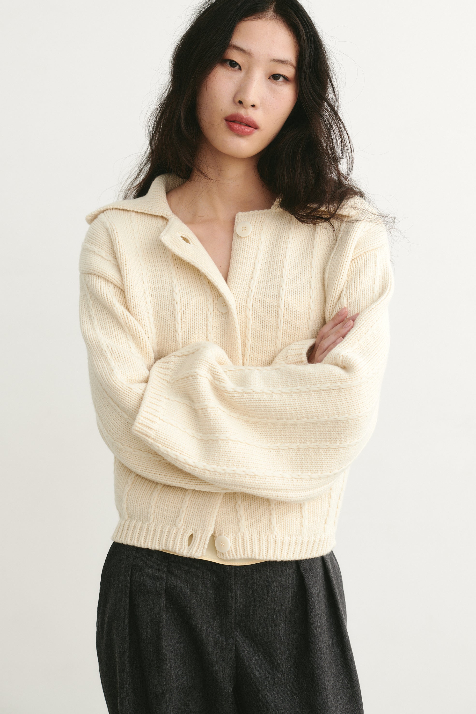 Daphne Cardigan Ivory – ATTIRE THE STUDIO